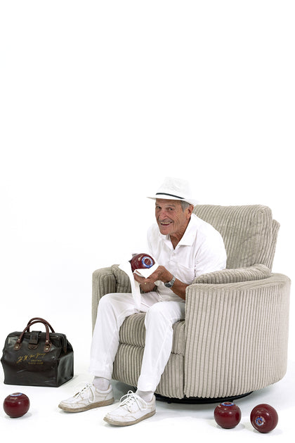 Fluff Daddy - The Ultimate Recliner